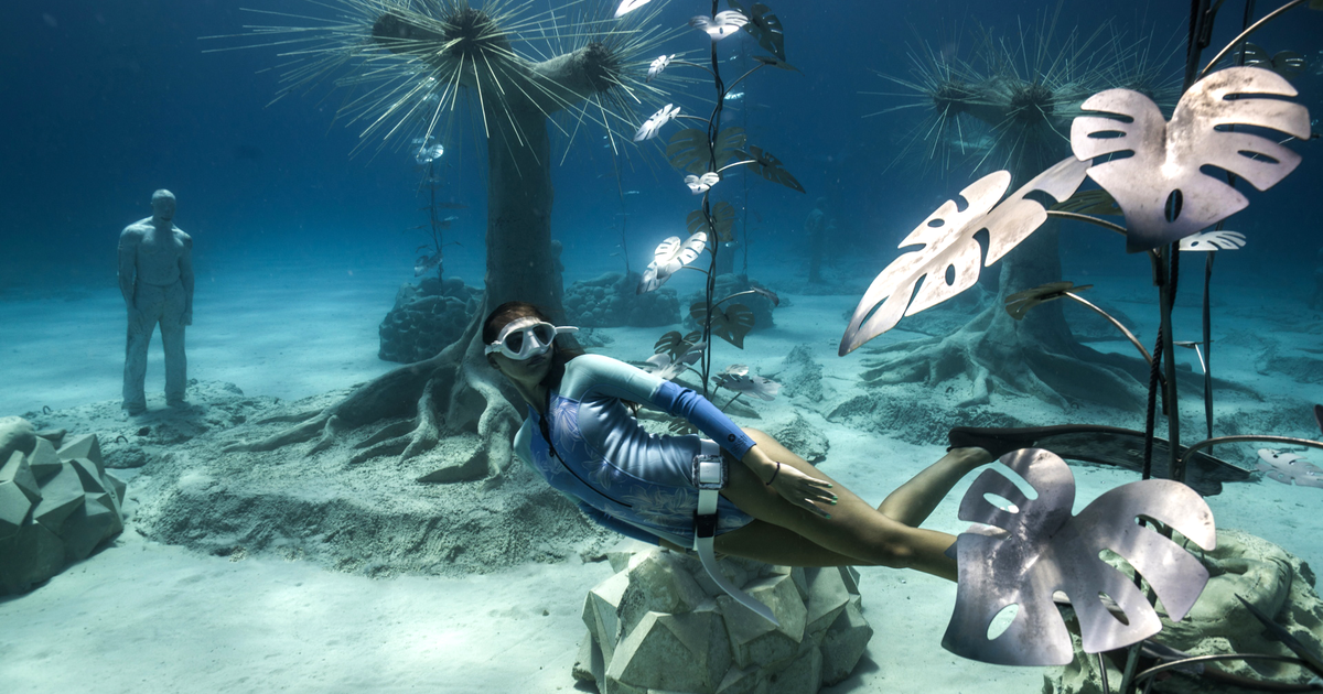 Diving into the masterpieces of the MUSAN underwater sculpture museum ...