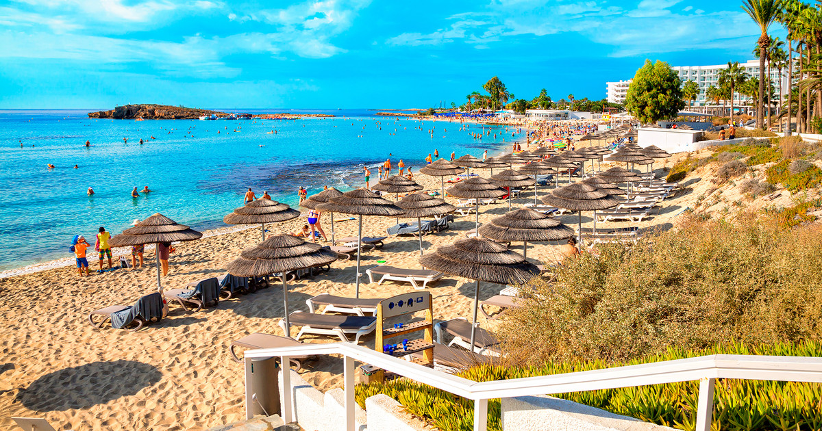 Revenue from tourism grows by 6% in September year on year — home.cy