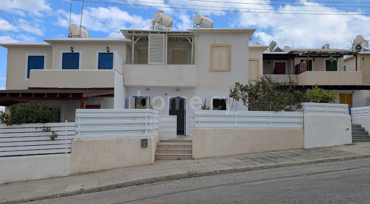 Semi-detached house for sale in Paralimni — home.cy